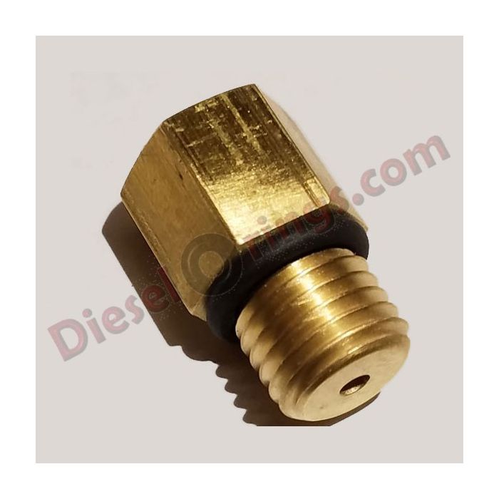 #49-003 6.0L PRESSURE PORT ADAPTER - STRAIGHT 1/8 FNPT – DIESELORINGS